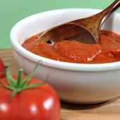 Tomato coulis with shallots and white wine | Food & Style